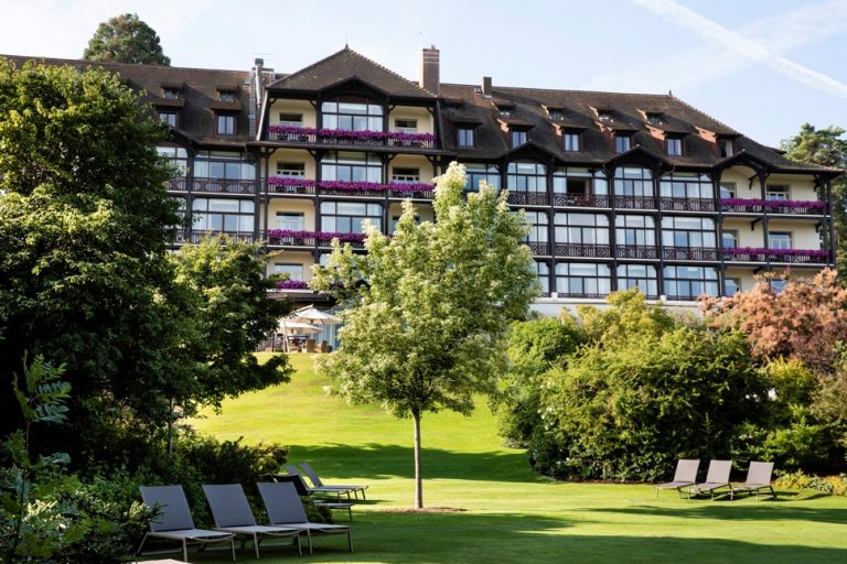Laurent Roussin à la tête des hôtels Royal et Ermitage de l'Evian ...